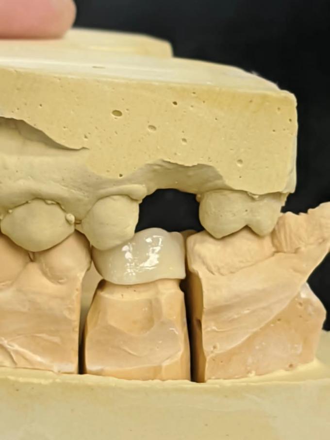 Lab Opaque Dental Zirconia Block Disc 1200 Mpa Strength For CAD CAM Milling